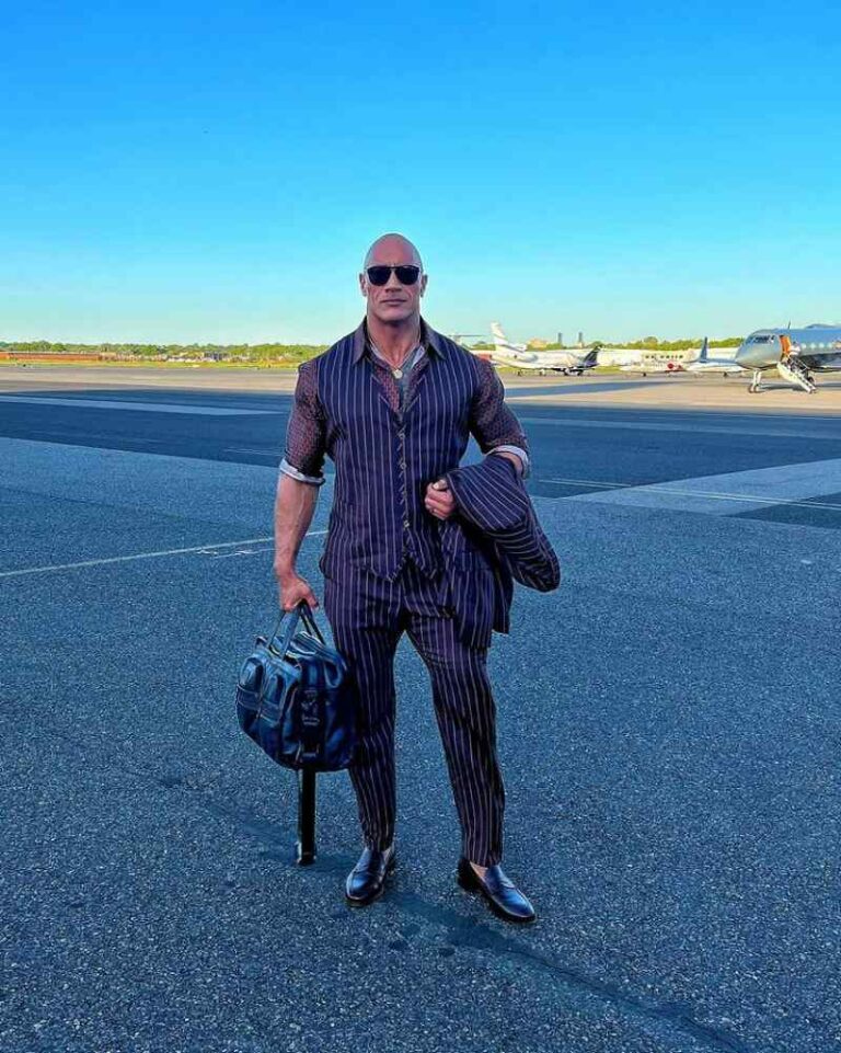 Dwayne Johnson measurements, bio, height, weight, and shoe size