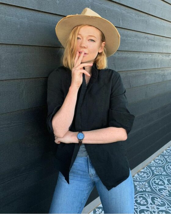 Sarah Snook measurements, bio, height,weight, shoe and bra size