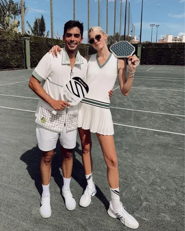 Devon Windsor measurements, bio, height, weight, shoe and bra size