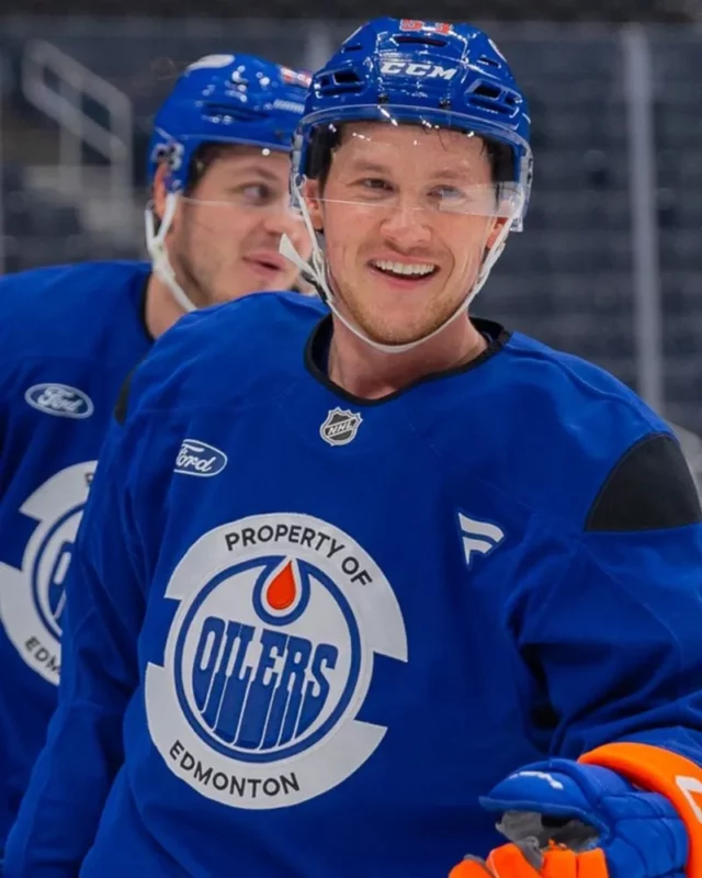 Jeff Skinner Measurements Bio Height Weight Shoe Size Jeff Skinner Measurements Bio Height Weight Shoe Size